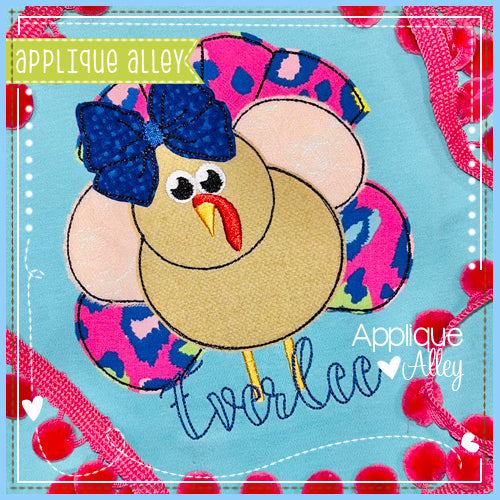 VINTAGE PERFECTLY CURIOUS TURKEY WITH BOW 6803AAEH – appliquealley